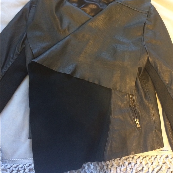 Sen | Jackets & Coats | Versatile Real Leather Jacket From Sen Brand ...